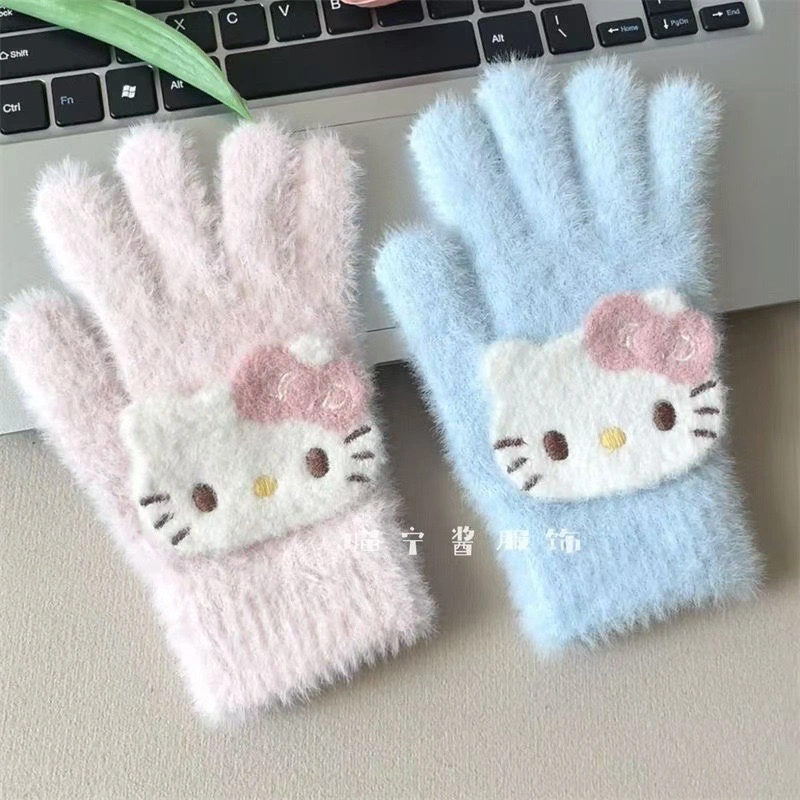 Cute Wollen Hello Kitty Gloves